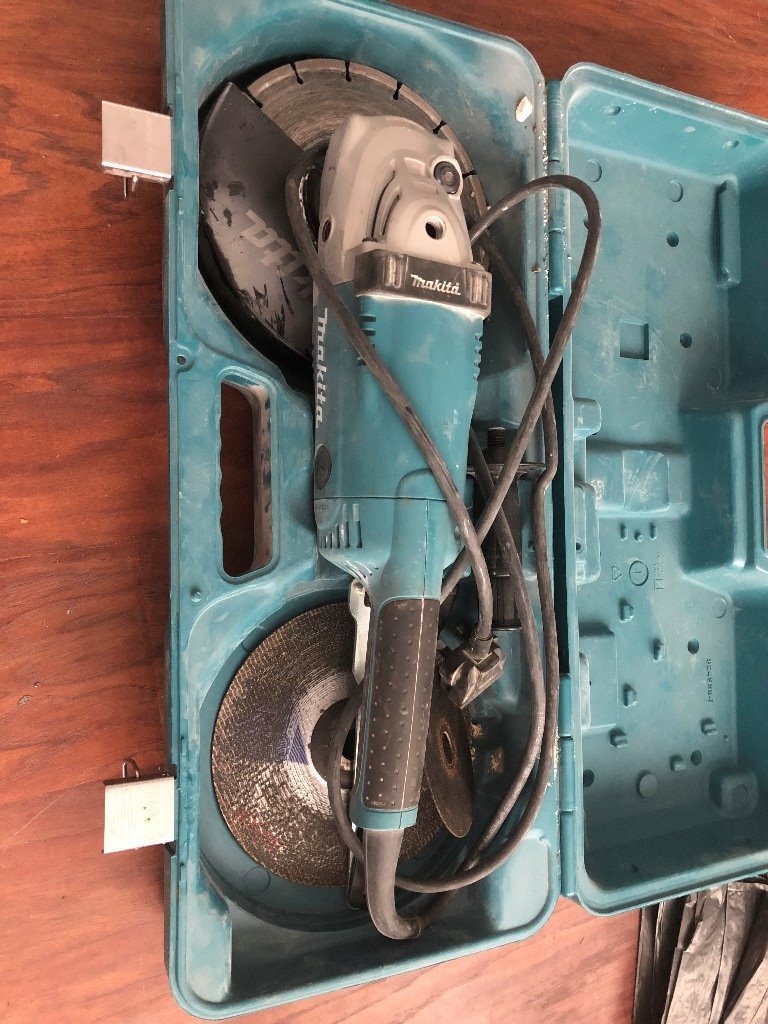 Makita 9 Inch Angle Grinder | in Houston, Renfrewshire | Gumtree