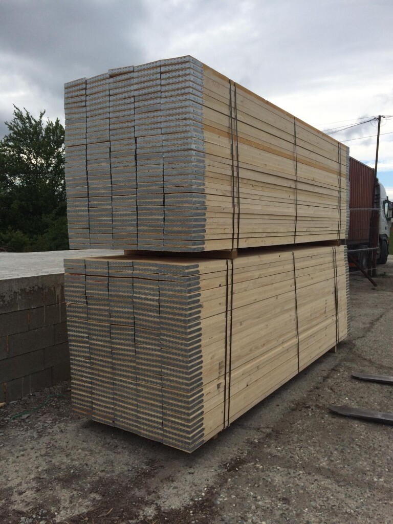 NEW 13 FEET SCAFFOLD BOARDS BANDED @ GBP 11.75 - CONFIRMING TO BS:2482 ...