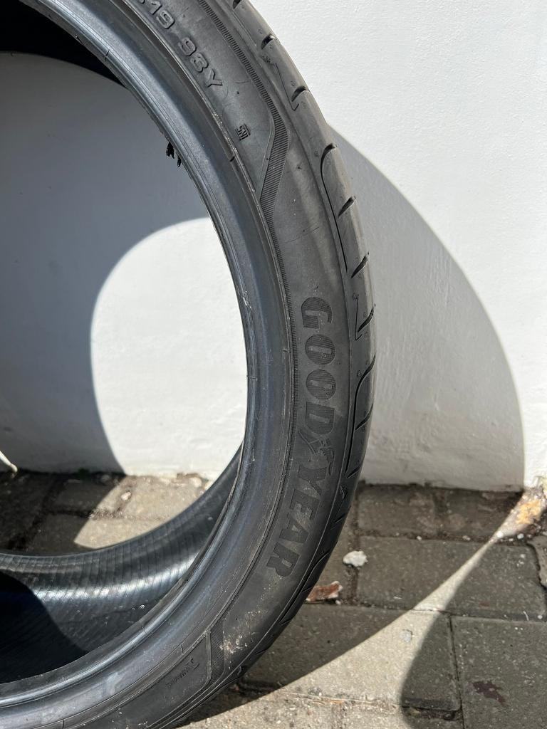 Good year tyre 225/40/19 | in Scotstoun, Glasgow | Gumtree