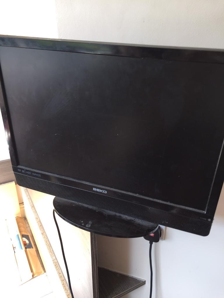22" Beko LCD TV with DVD player. | in Hyde Park, West Yorkshire | Gumtree