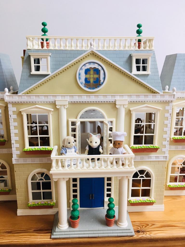 Sylvanian families grand regency hotel bundle | in Cheltenham ... Sylvanian families grand regency hotel bundle | in Cheltenham ...