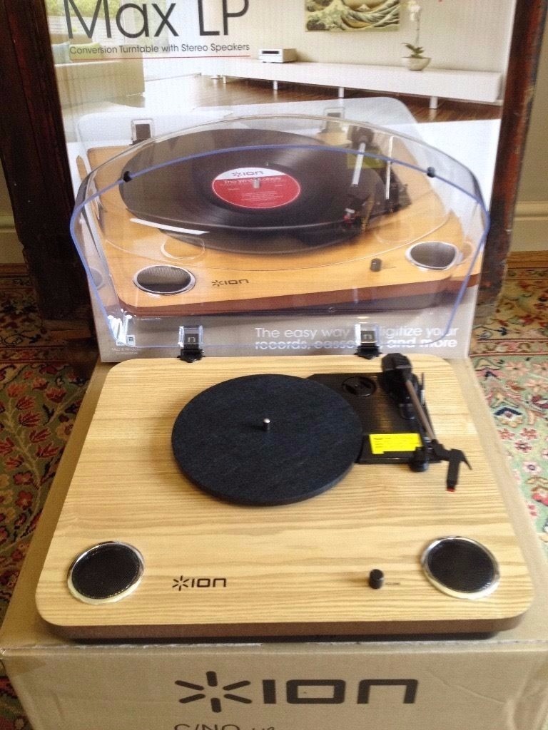 ION MAX LP turntable record player. Built in speakers with John Lennon ...