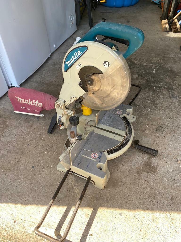 Makita LS1040 mitre saw 110v | in Hull, East Yorkshire | Gumtree