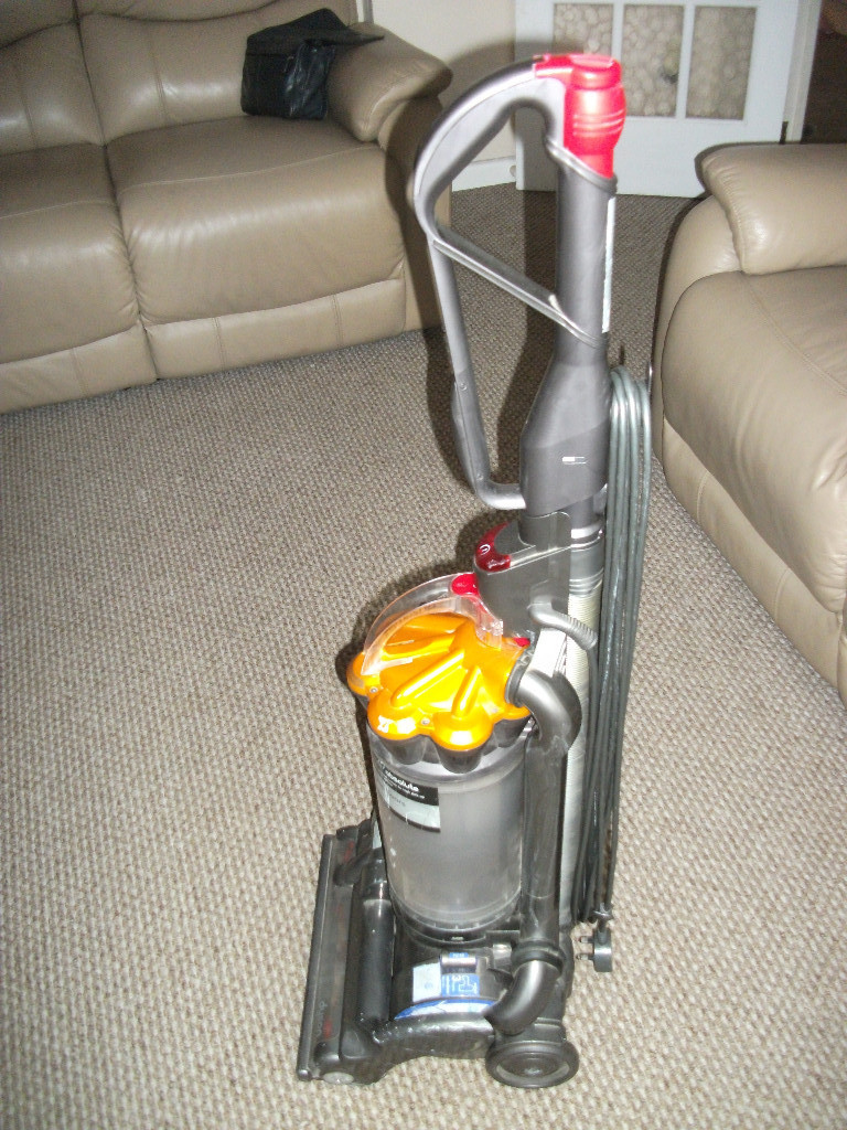 Dyson DC27 Vacuum Cleaners | in Ringwood, Hampshire | Gumtree