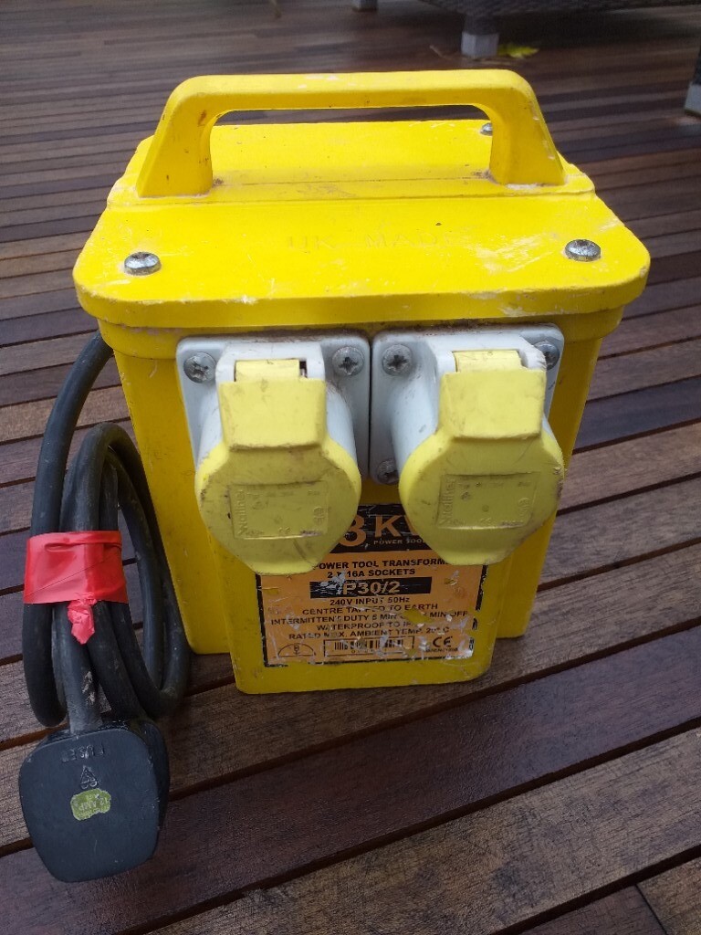 110 volt TRANSFORMER converter 3.3KVA, twin sockets, POWER TOOL ...