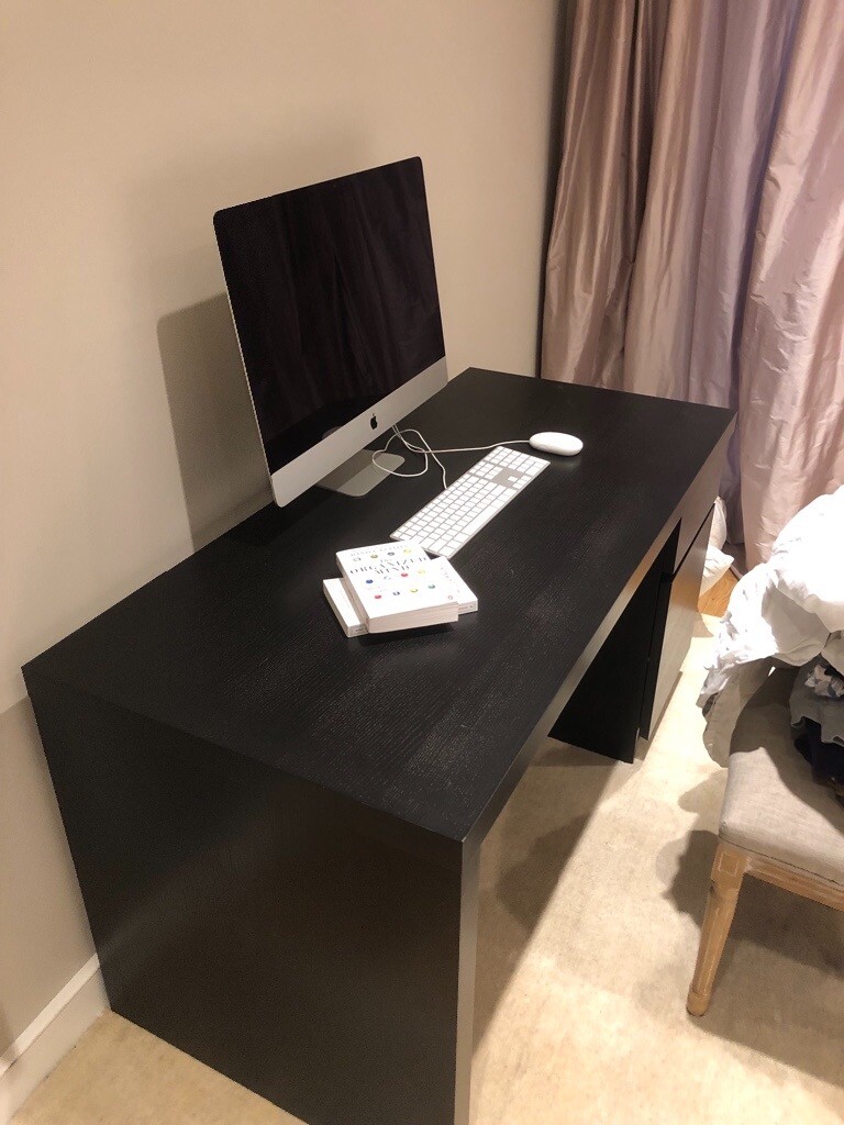 Ikea malm desk perfect condition | in Chiswick, London | Gumtree