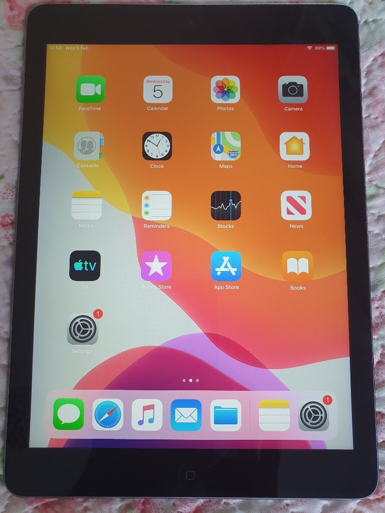 Apple iPad Air 16GB, Wi-Fi 9.7 inch Black ios 12.4.5 | in Kirkcaldy ...