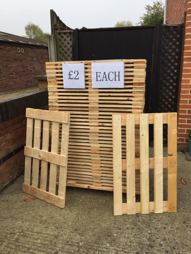 Wooden Pallet Tops | in Colchester, Essex | Gumtree