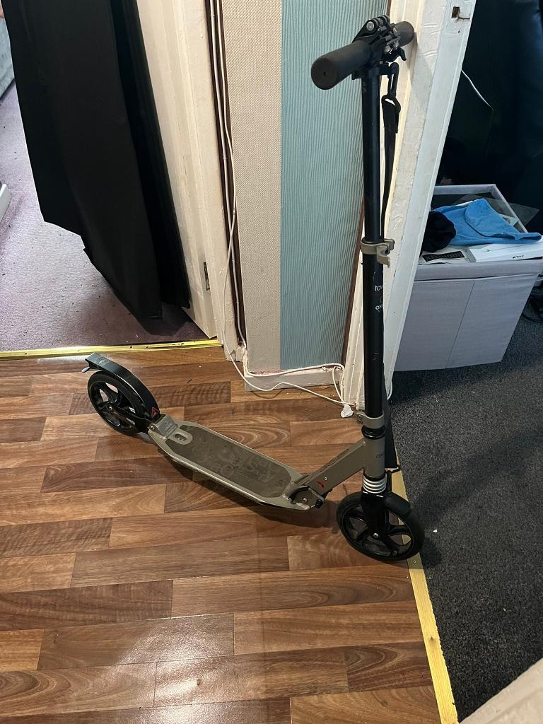 Oxelo Town 7 Scooter | in Southside, Glasgow | Gumtree
