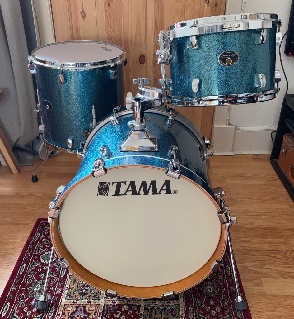 Tama Silverstar Jazz Bop kit blue sparkle with 18 inch kick bass drum ...