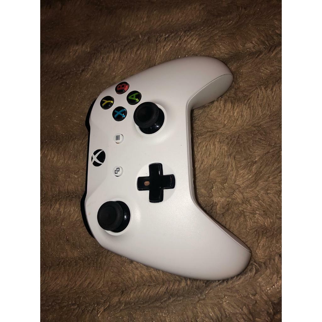 Xbox one controller (White) | in Peterlee, County Durham | Gumtree