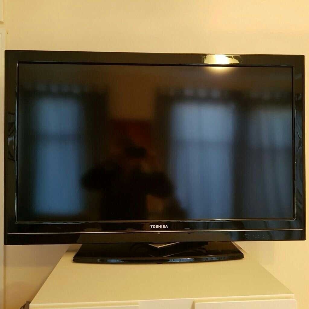 toshiba 42 inch full hd tv with built in freeview | in Edinburgh | Gumtree
