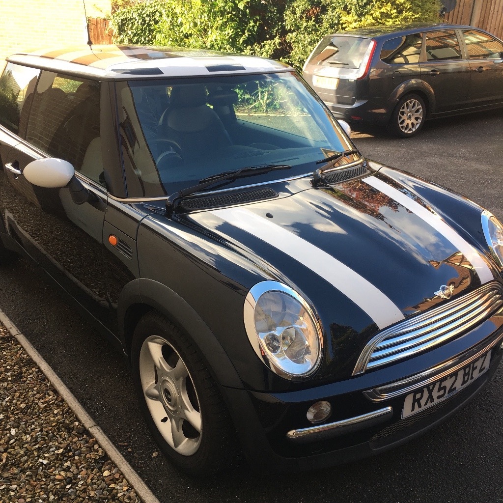 Mini Cooper Hatch 1.6l Petrol 3dr 2002 Black White Stripes | in ...