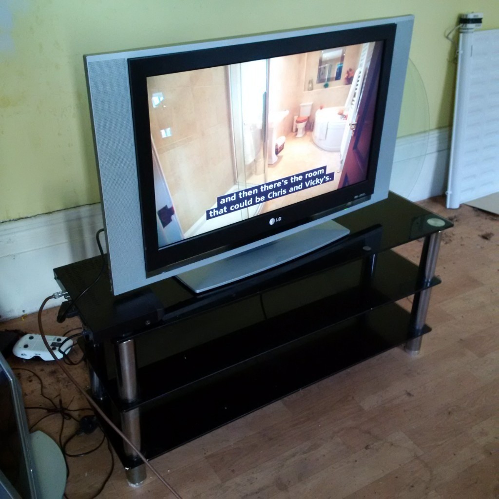32'' large LG tv with digi box and TV stand can deliver | in Willesden ...