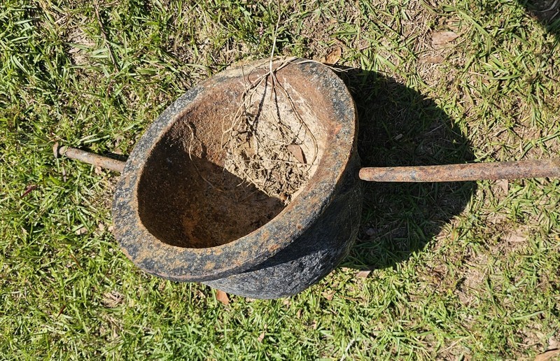 Antique Cast Iron Cauldron: Mysterious Relics of the Past - Essential ...