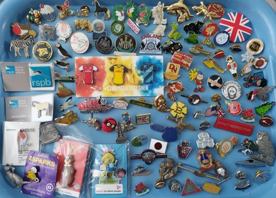 Pin Badges for sale in UK | 84 second-hand Pin Badges