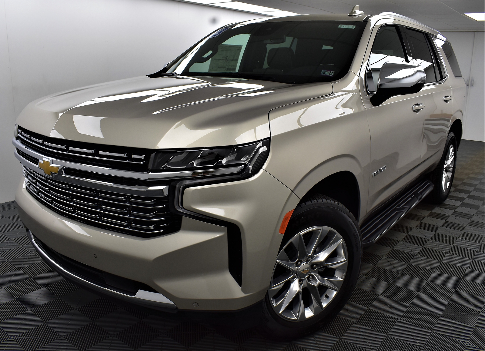 2023 Chevrolet Tahoe 4x4 Premier Empire Beige Metallic Middle Row ... 2023 Chevrolet Tahoe 4x4 Premier Empire Beige Metallic Middle Row ...