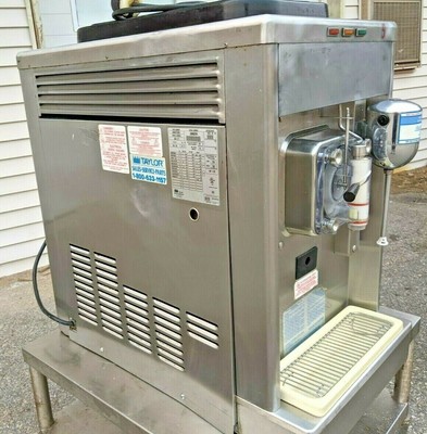 Frozen Drink & Slush Machines - Taylor Frozen Drink Machine