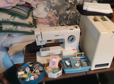 Pfaff 1222E for sale | Only 2 left at -60%