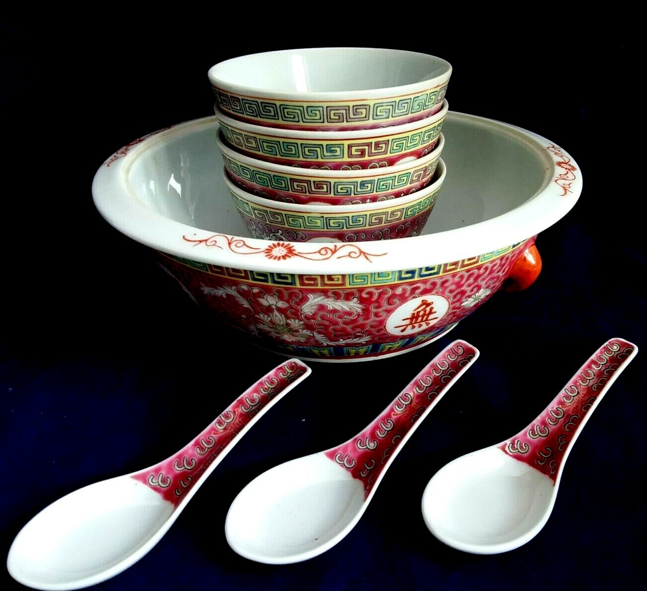 Chinese Porcelain Rise Red Large Bowl 4 Small Bowls Spoons Tableware