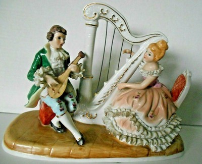 Figurines - Mandolin Figurine - Vatican