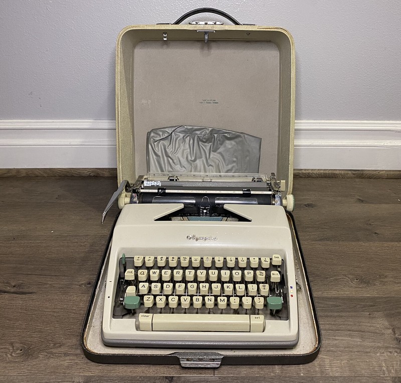 Basic Typewriter Care and Maintenance | The Typewriter Database