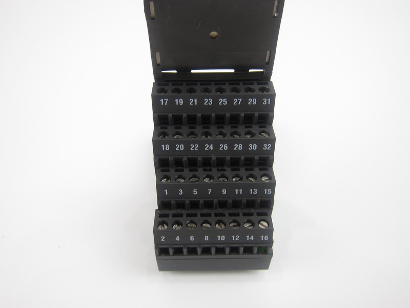 Emerson DeltaV KJ4001X1-CH1 RTD Terminal Block 12P1811X032 Rev D ...