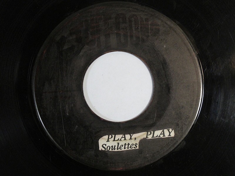 Soulettes "Play, Play, Play" 45 reggae rocksteady bob marley AUDIO CLIP ...