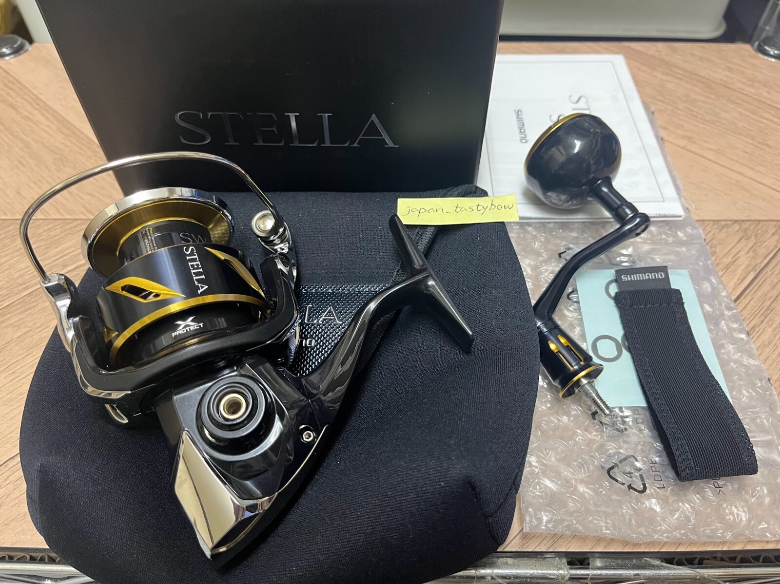 Shimano 20 STELLA SW 6000-XG Spinning Reel Fishing Made in Shimano 20 STELLA SW 6000-XG Spinning Reel Fishing Made in