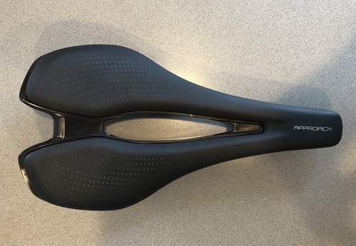 Купить Седло Giant Approach Men s Road Bike Saddle 2021 в интернет ...
