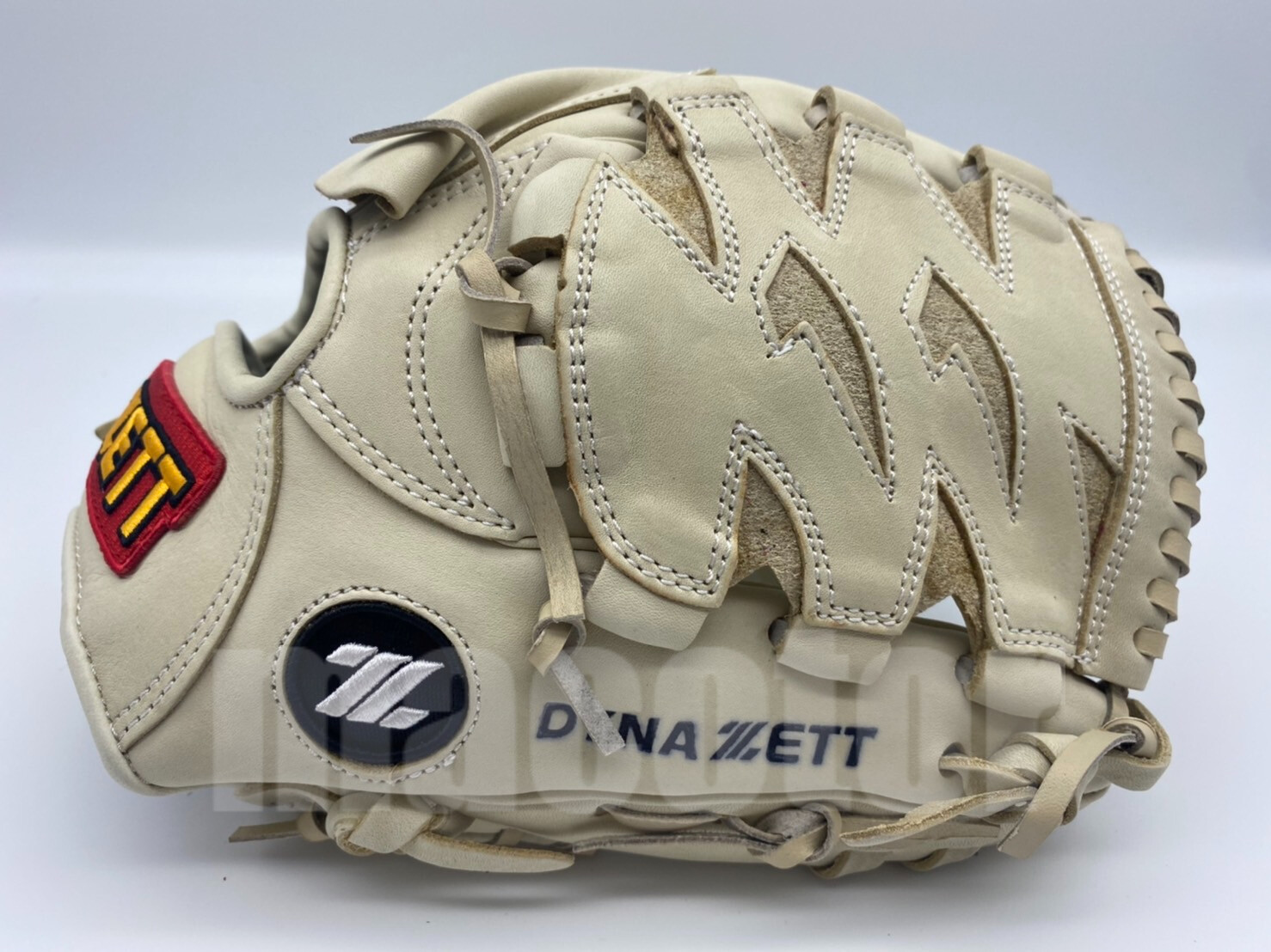 Japan ZETT Special Pro Order 12" Pitcher Baseball