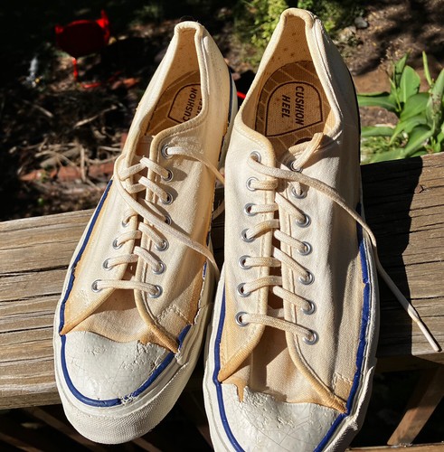 Vintage 1950s Converse All Star Chuck Taylor Blue Label Vintage 1950s Converse All Star Chuck Taylor Blue Label