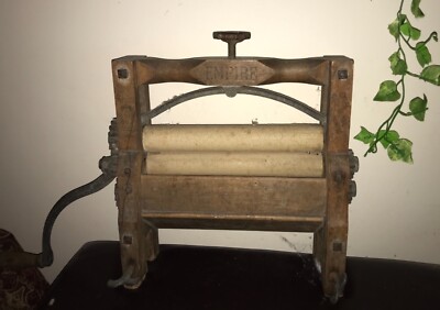 Clothing Wringers - Hand Crank