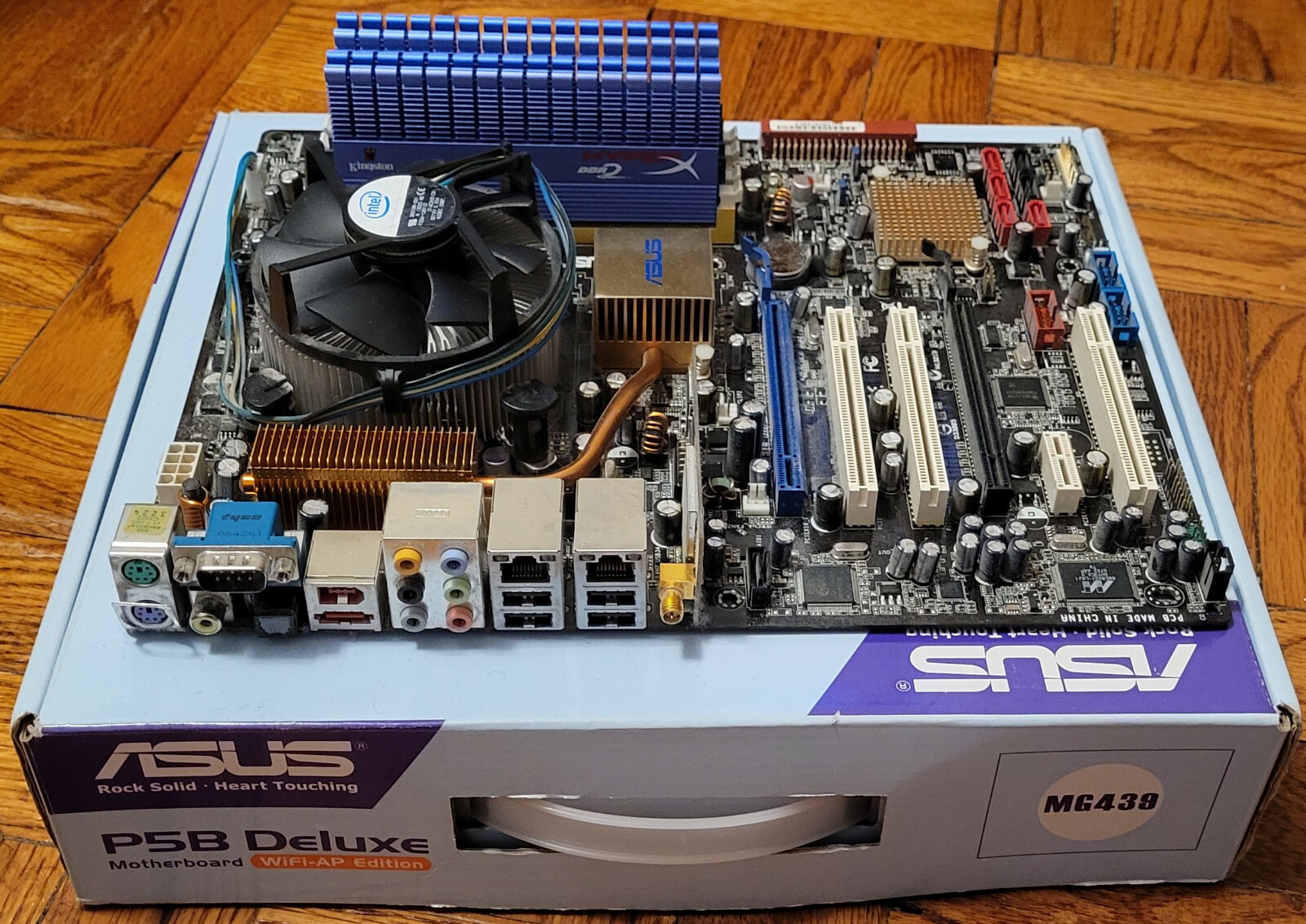 Купить Материнская карта с процессором ASUS P5B Deluxe wifi/ap ...