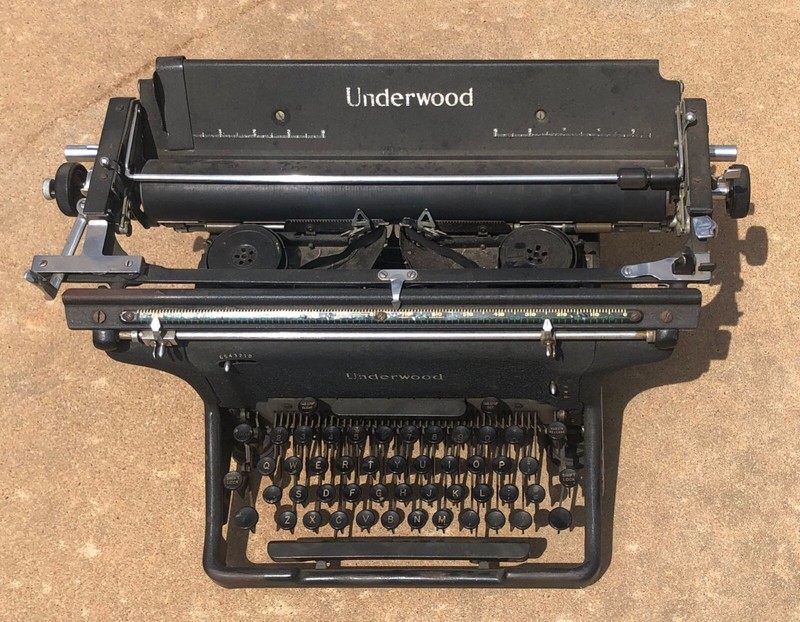 1942 Underwood S on the Typewriter Database