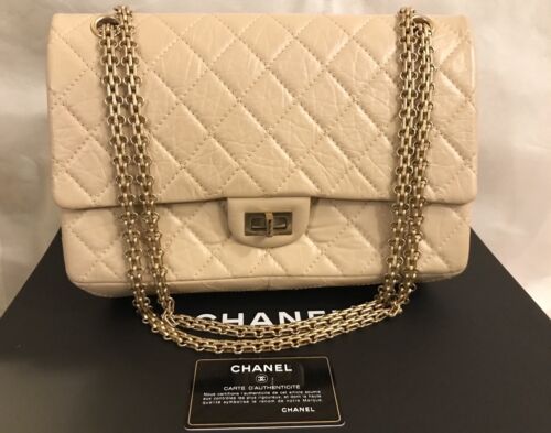 RARE CHANEL BEIGE 2.55 REISSUE 226 DOUBLE FLAP QUILTED BAG RARE CHANEL BEIGE 2.55 REISSUE 226 DOUBLE FLAP QUILTED BAG