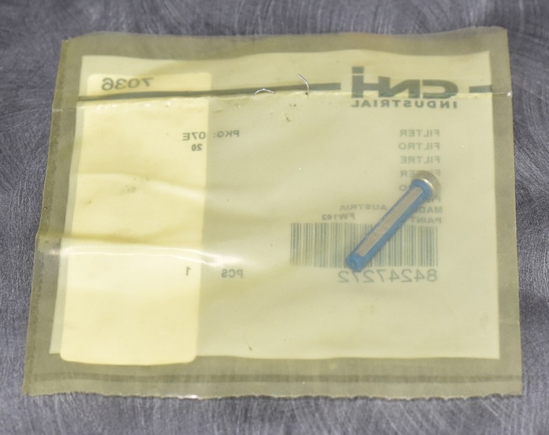 Case New Holland CNH 84247272 Fuel Filter BT1 | eBay