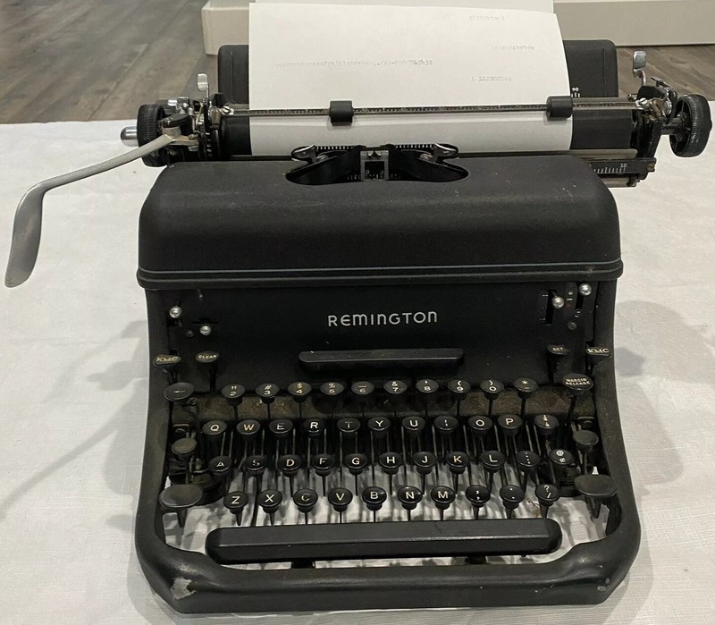 Remington typewriter photos of Remington 17 by year then serial number ...