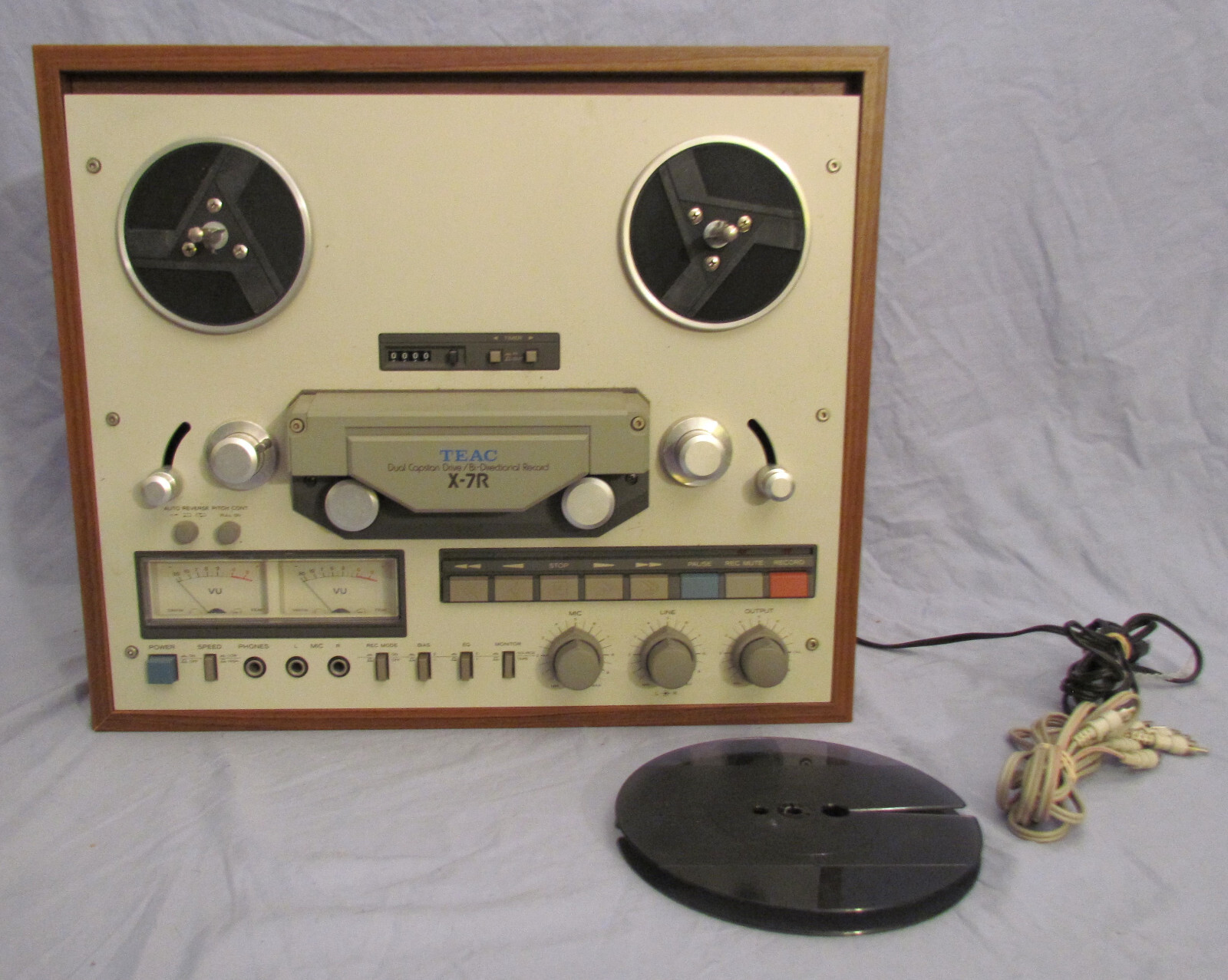 TEAC X-7R Reel to Reel with Nice Wood Cabinet + RCA Cables and Take Up ReelのeBay公認海外通販｜セカイモン