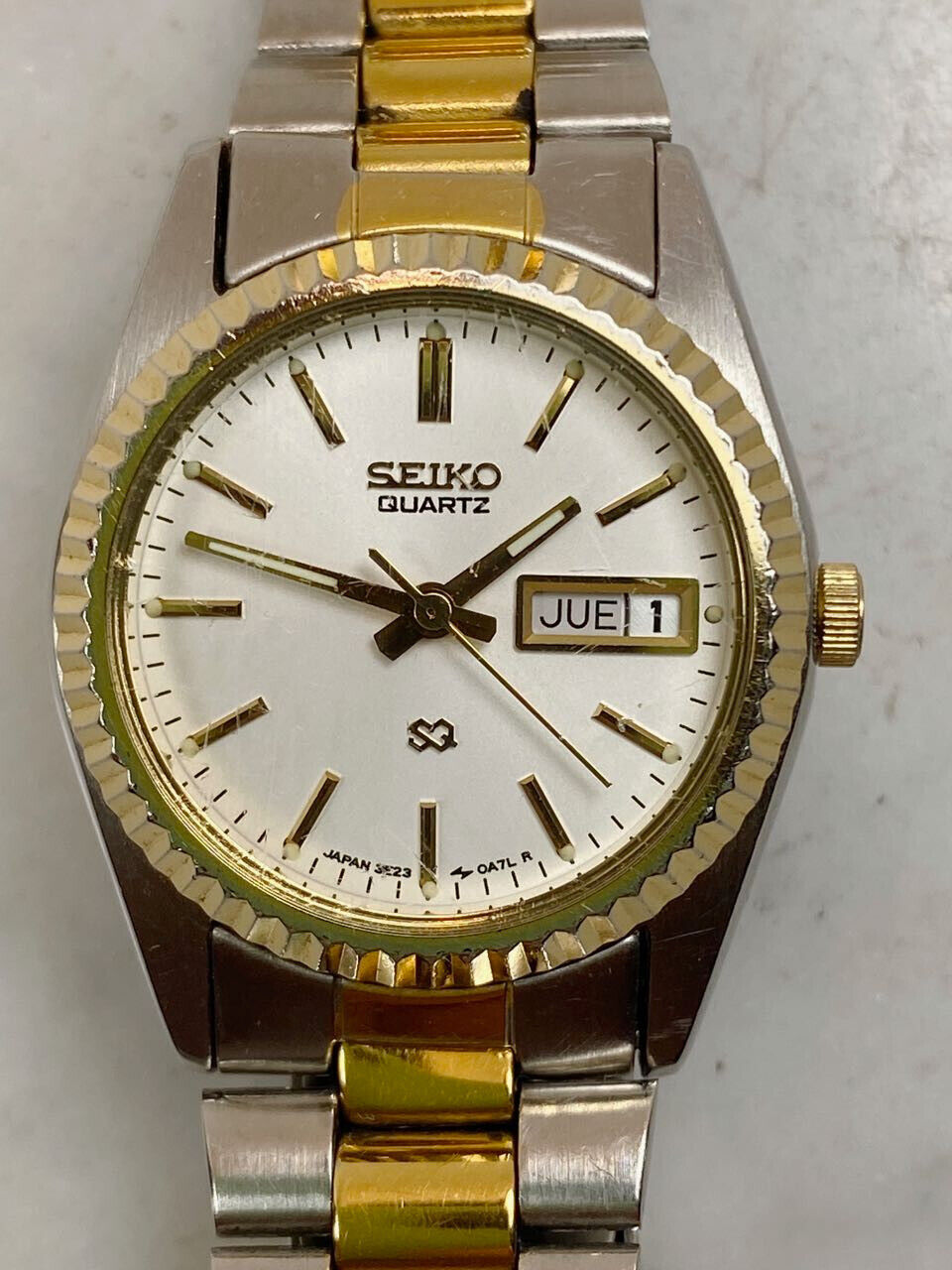 Vintage SEIKO SQ Women's Watch. Datejust 3 Jewels. 2 Tone Vintage SEIKO SQ Women's Watch. Datejust 3 Jewels. 2 Tone