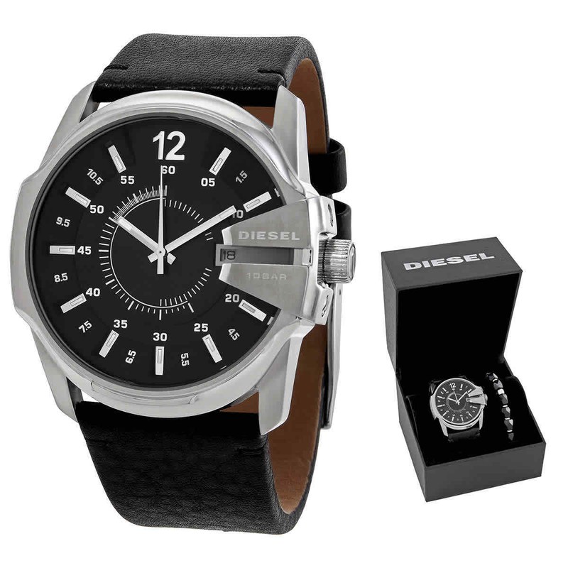 Diesel Master Chief Quartz Black Dial Men Watch DZ1907