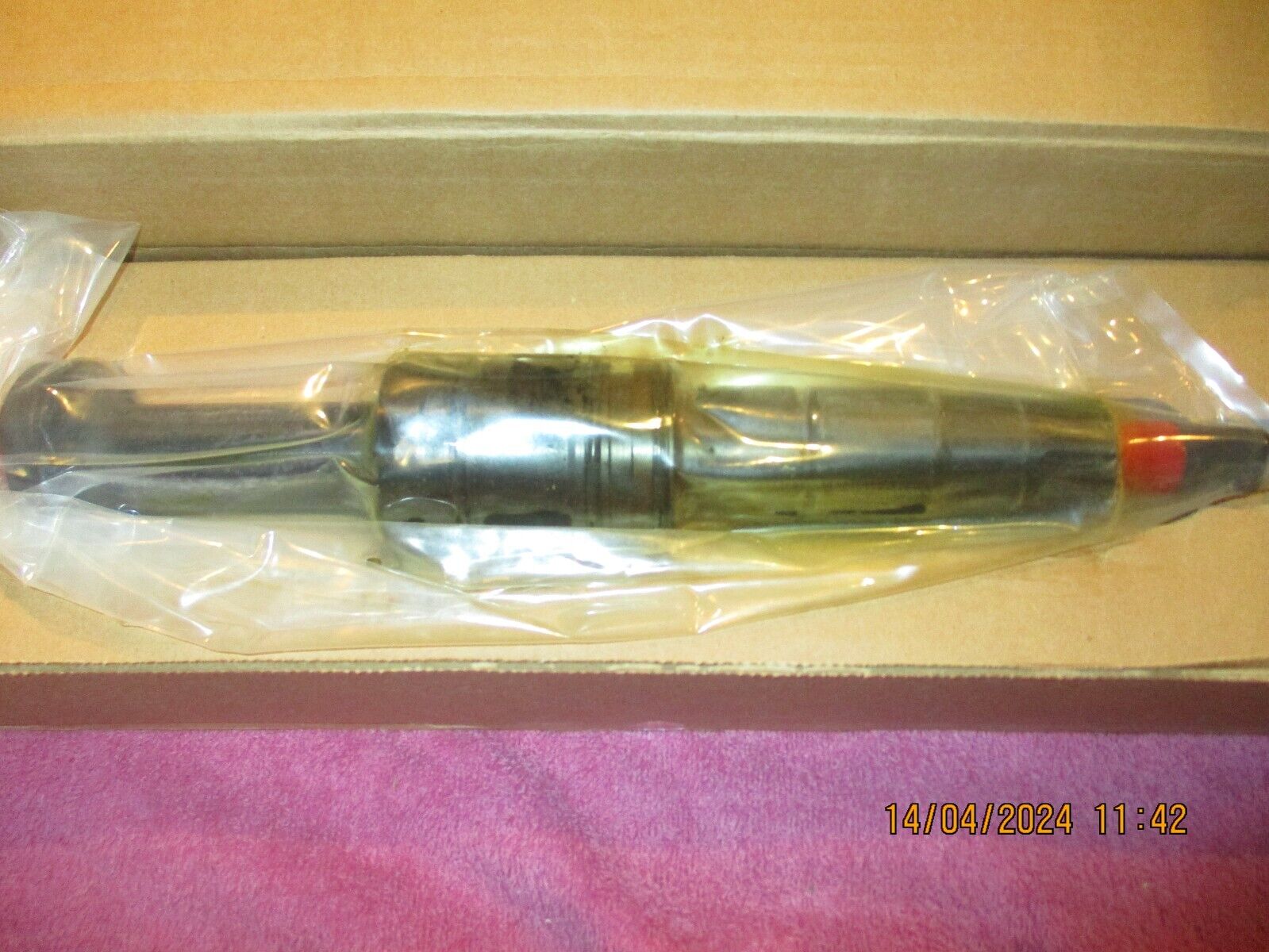 BOSCH DIESEL FUEL INJECTOR EMD 323X1003-1 RB-519853 BOSCH DIESEL FUEL INJECTOR EMD 323X1003-1 RB-519853