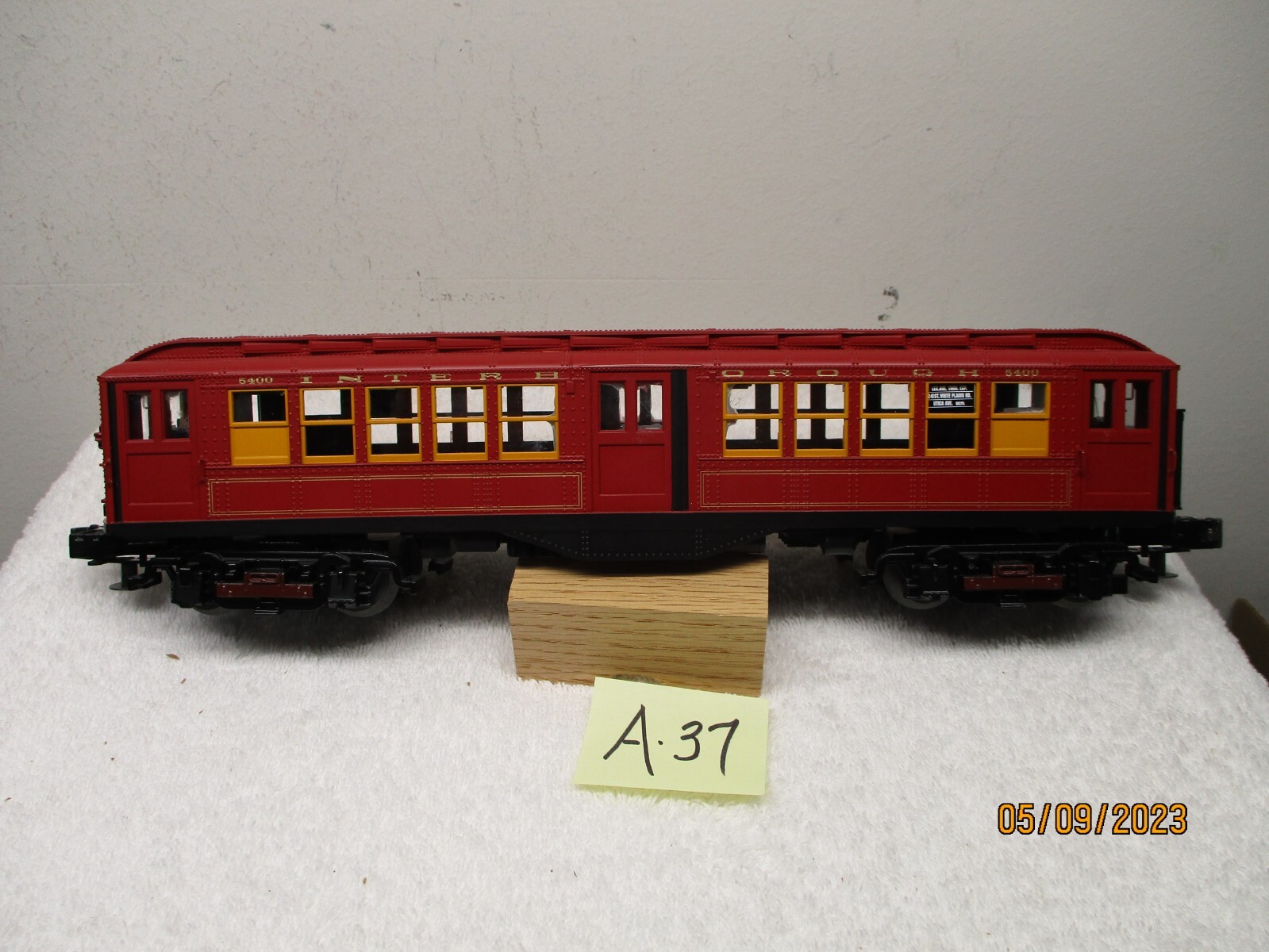Rail King Metropolitan Red LO-V Interbourough Subway Car # 5400 Non poweredのeBay公認海外通販｜セカイモン