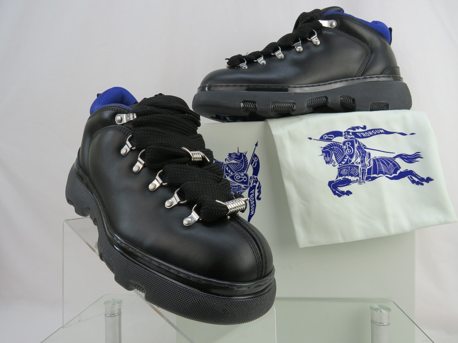 NIB BURBERRY TREK BLACK LEATHER LACE UP HIKING BOOTS 11.5 NIB BURBERRY TREK BLACK LEATHER LACE UP HIKING BOOTS 11.5