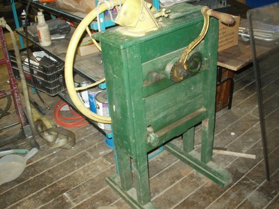 Primitives - Corn Sheller