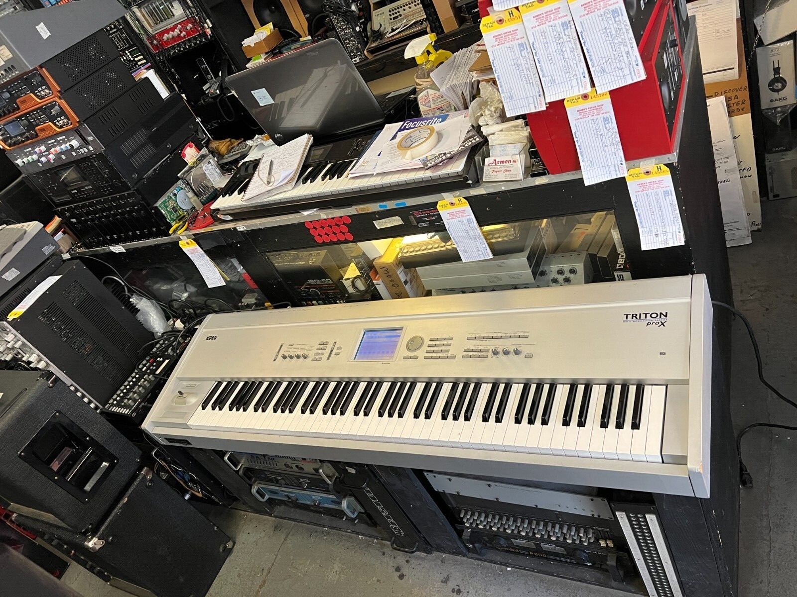 Korg Triton PRO X 88 key fully weight Workstation keyboard Korg Triton PRO X 88 key fully weight Workstation keyboard