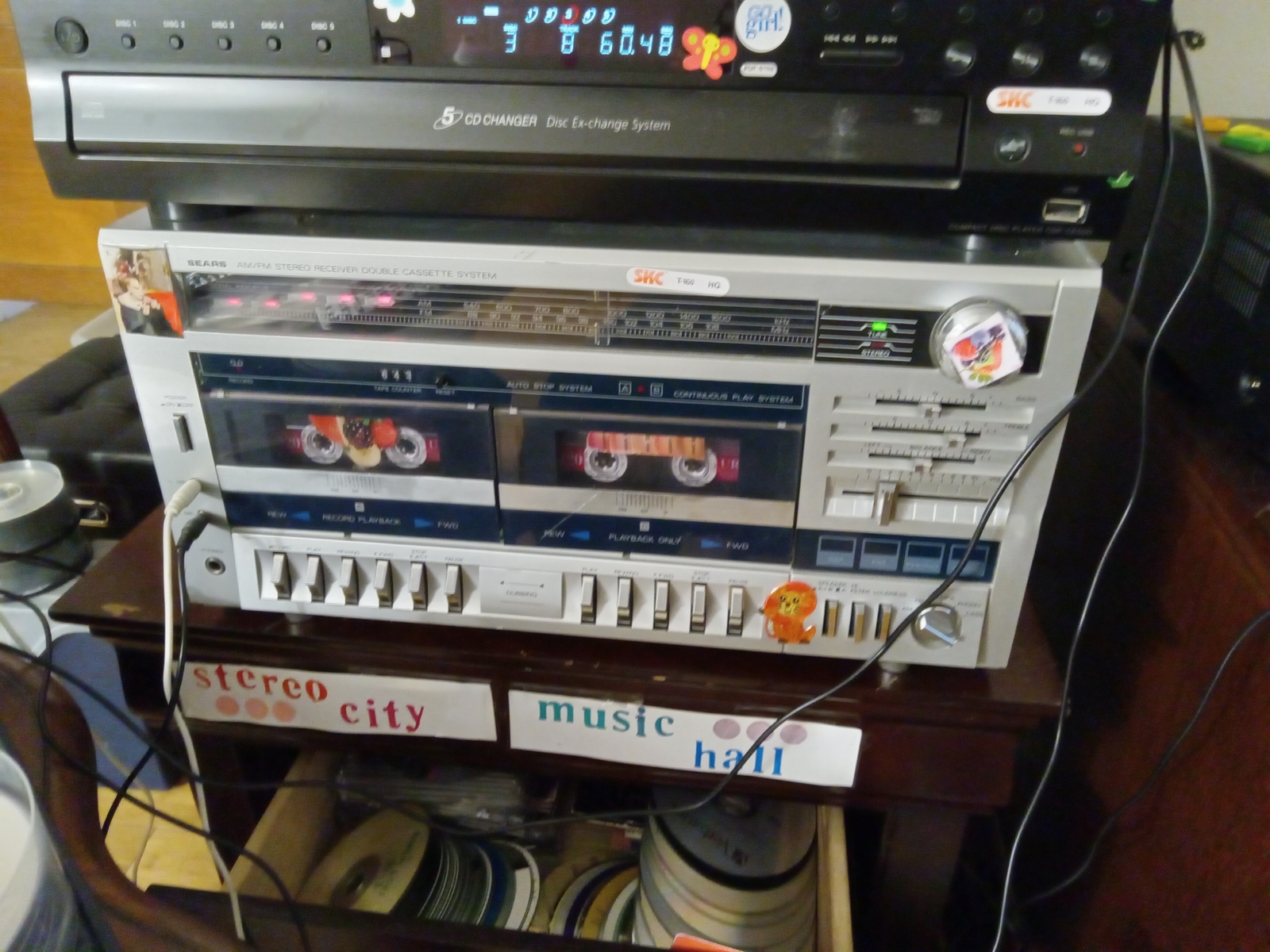 Soundesign Vintage Sound Design Stereo Tape Record Player Radio | Model ...