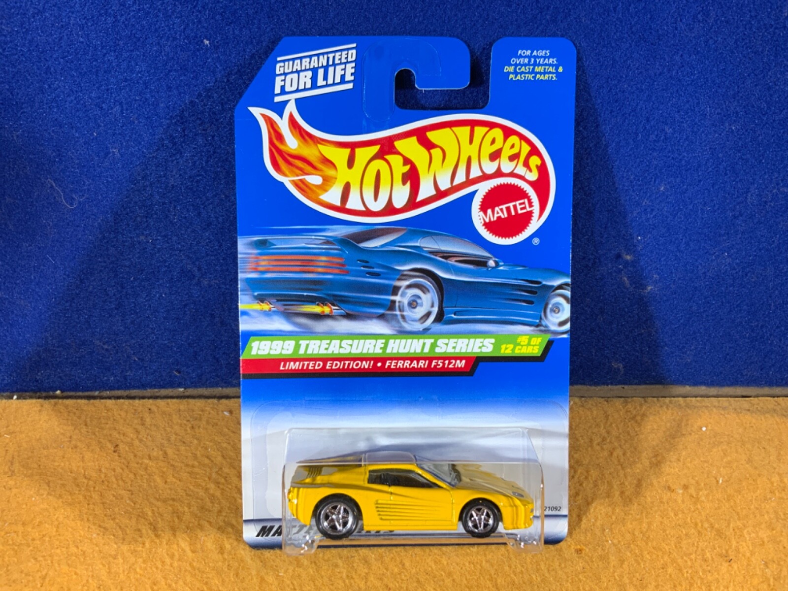 N9-75 HOT WHEELS TREASURE HUNT - FERRARI F512M - 1999 - #933 N9-75 HOT WHEELS TREASURE HUNT - FERRARI F512M - 1999 - #933