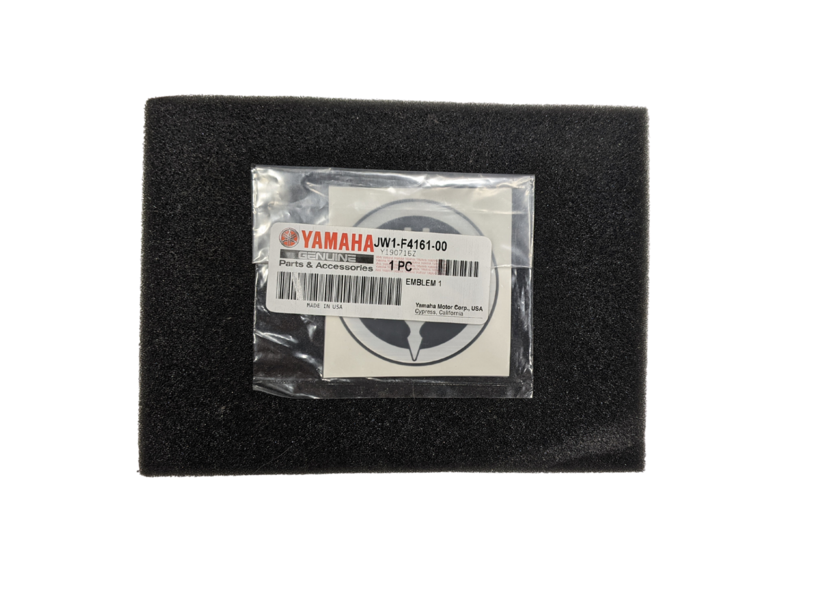 Yamaha OEM JW1-F4161-00-00 Drive Golf Cart Emblem YDRE
