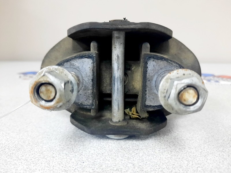 2005-2013 Corvette C6 OEM Transmission Mount 10448683 7C1 | eBay